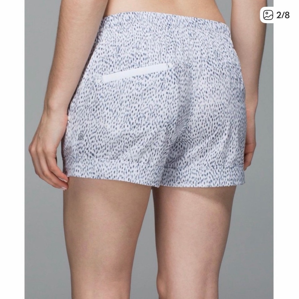 Lululemon Spring Break Away Short In Dottie Dash Whit… - Gem